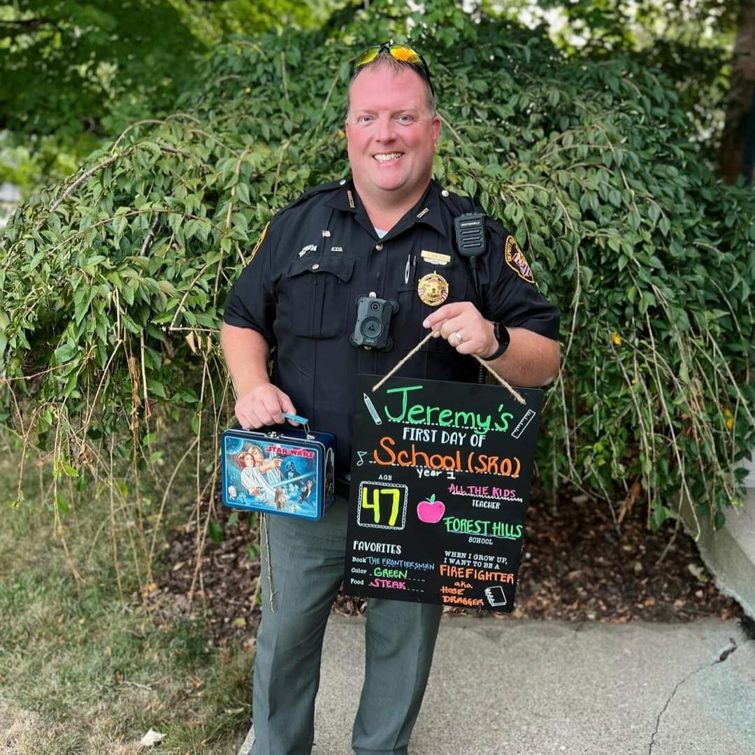 FHSD Welcomes a New School Resource Officer to the Team